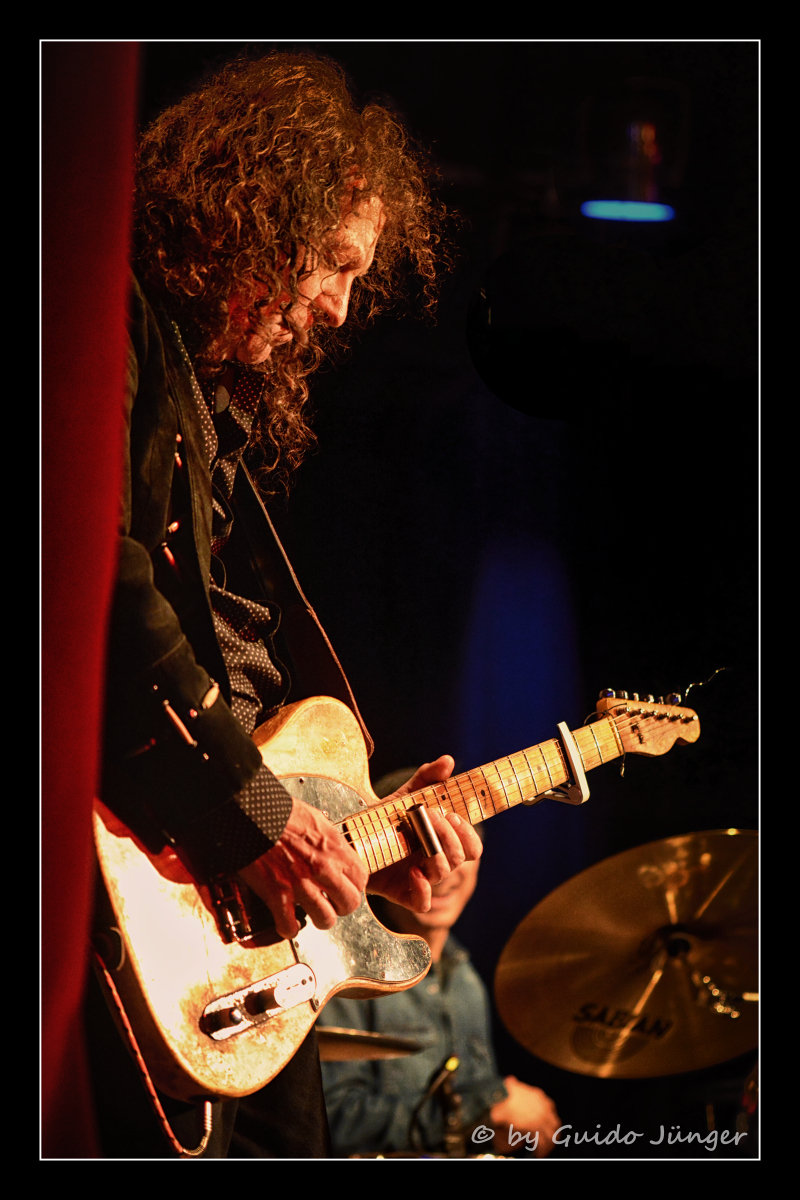 Jed Thomas Band @ Franz Aachen - guidojuenger-fotographies Webseite!