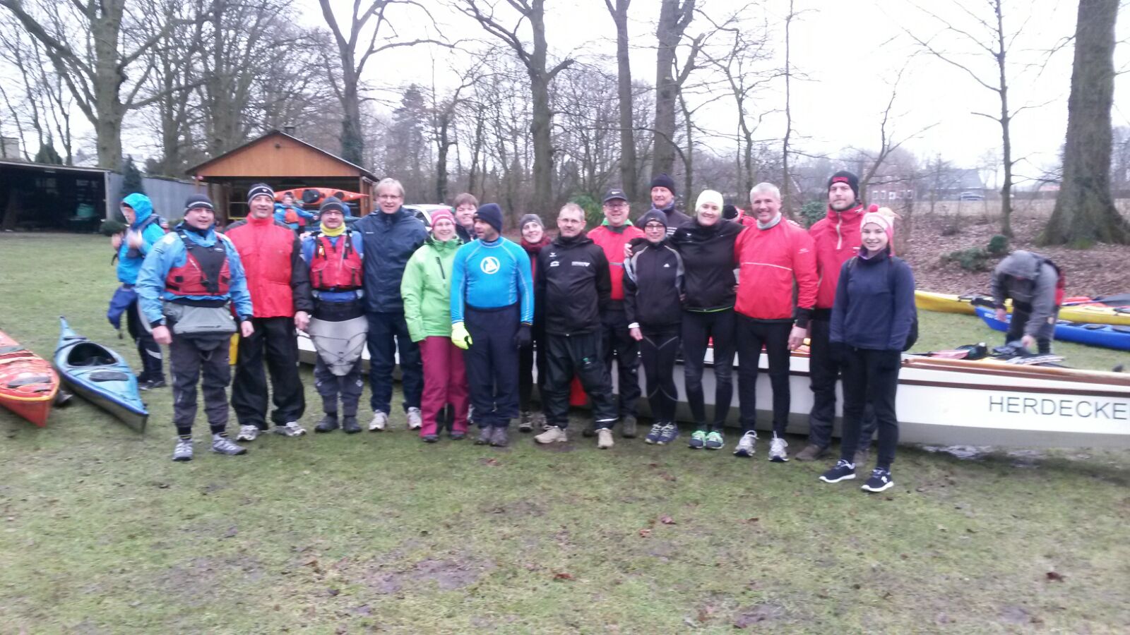 Eisfahrt auf der Ems - herdecker-kanu-clubs Jimdo-Page! Eisfahrt auf der Ems - herdecker-kanu-clubs Jimdo-Page!