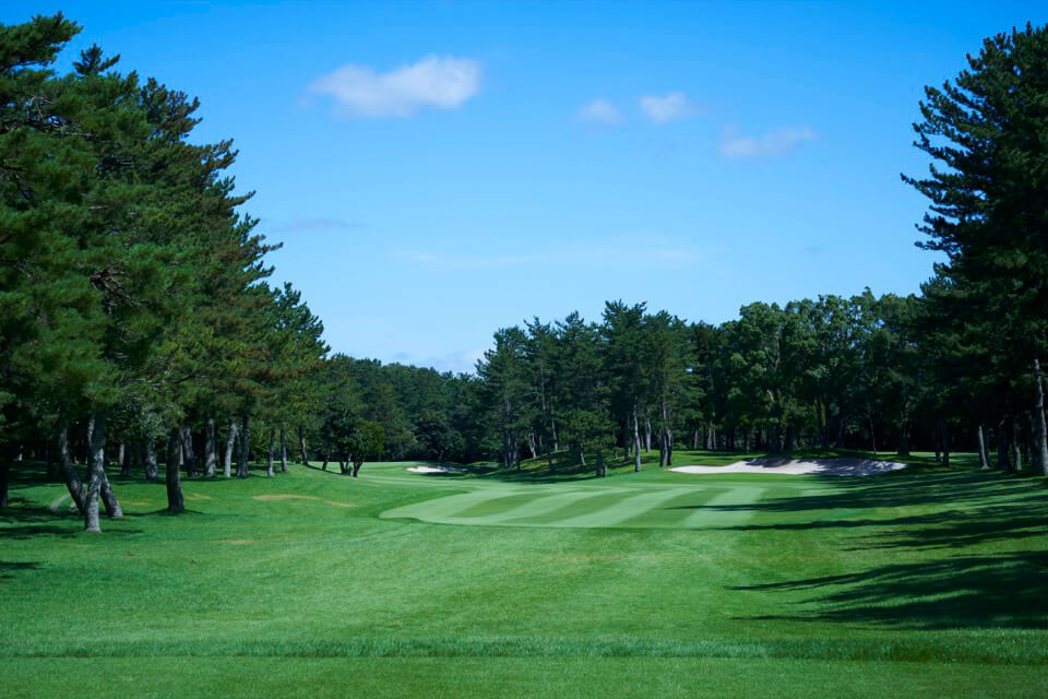 Tsurumai Country Club - GOLF-BOOKINGS. COM (Japan)