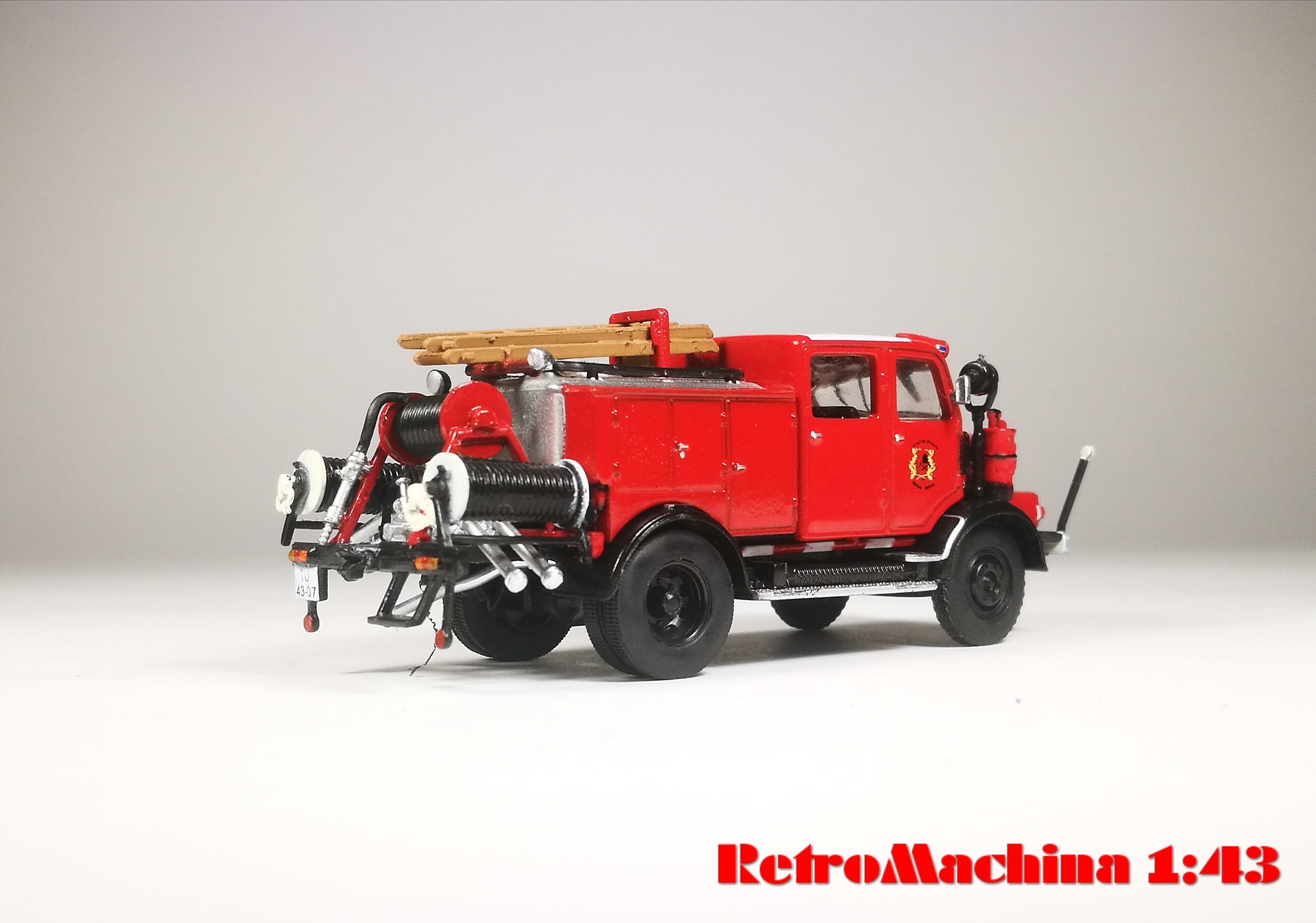 Horch H3A (TLF 15) - RetroMachina - Muzeum Motoryzacji w Minaturze