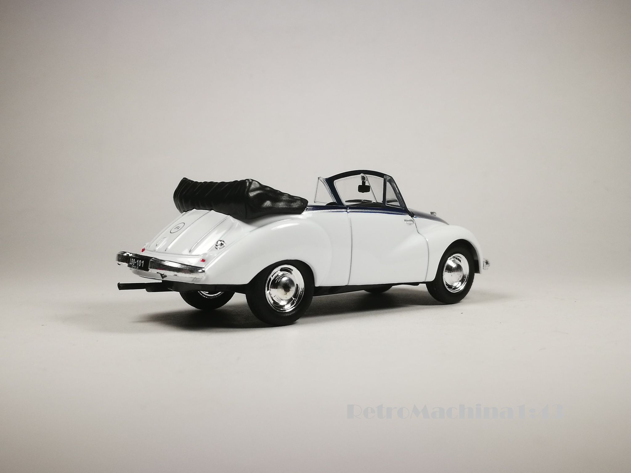 IFA F9 Cabrio - RetroMachina - Muzeum Motoryzacji w Minaturze