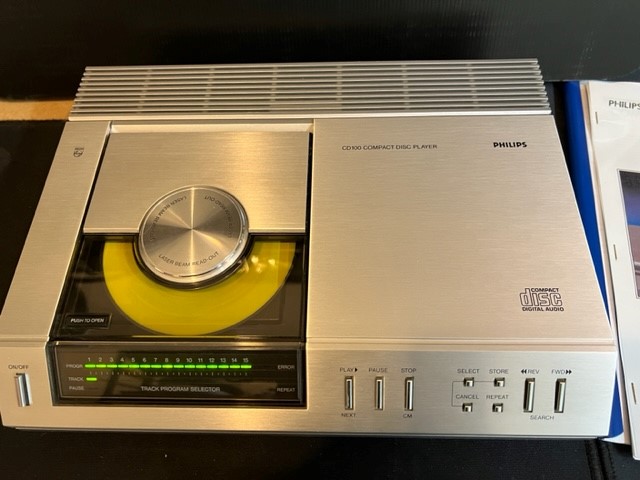PHILIPS CD100 - cfc1962