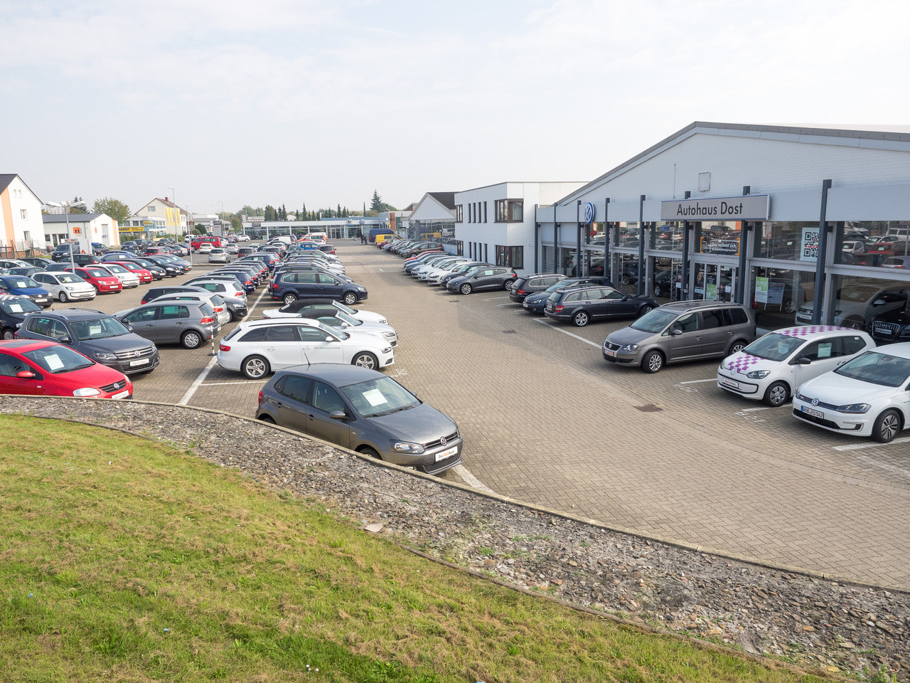 Dost Automobile GmbH - H.U.T. Hildesheimer Unternehmer Treffen e.V.