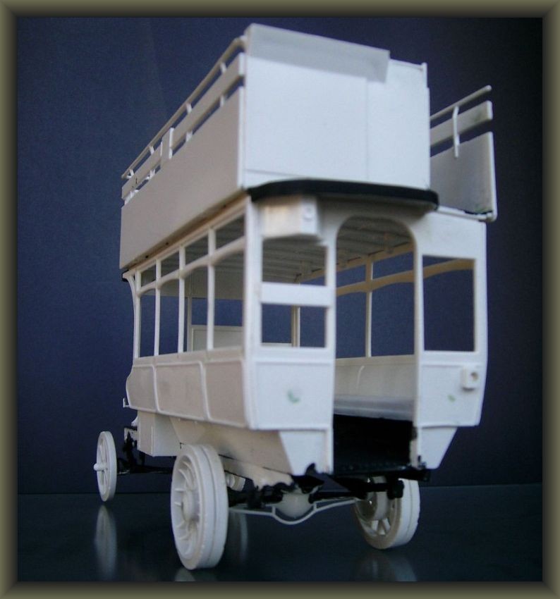 Airfix Old Bill Bus 1/32 - The Gun Bucket. A Military Model Showcase