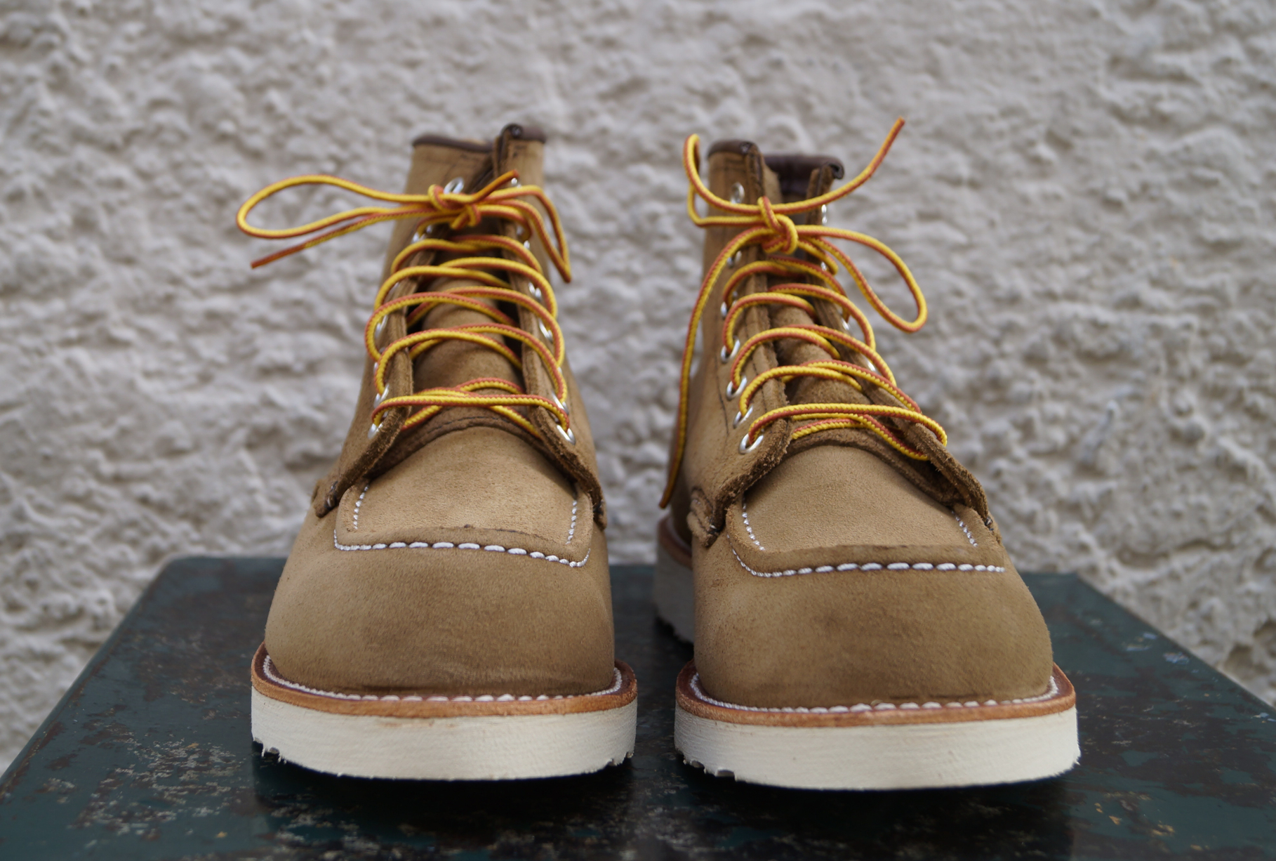 RED WING MOC TOE 8881 OLIVE MOHAVE ROUGH OUT - Lederladen Ulm