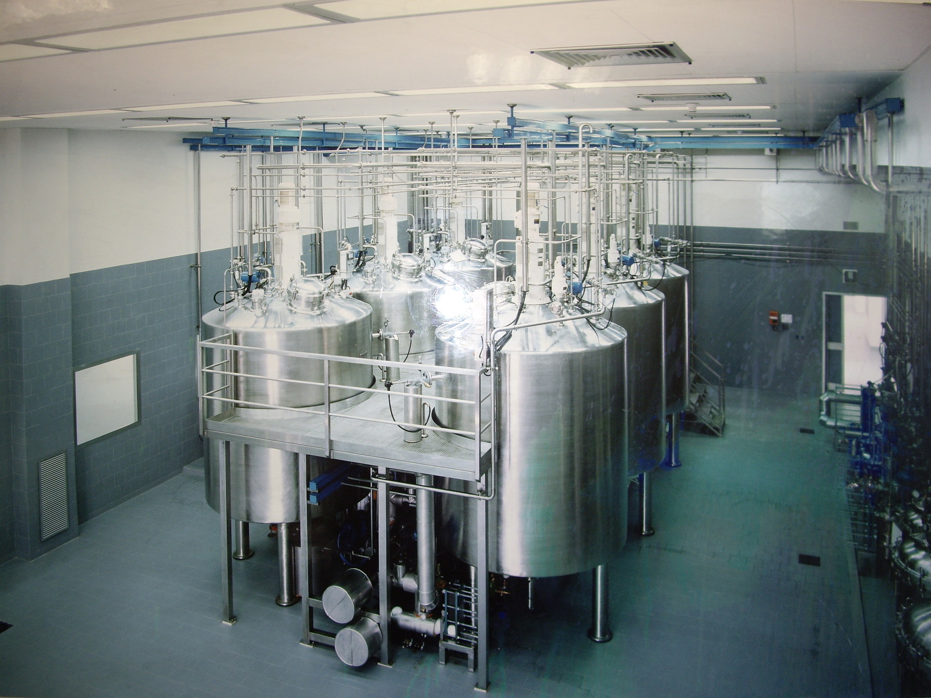 Pharmaceutical clean piping installation - Benvenuti su millfarma!