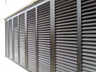 PUERTA DE REJILLA LOUVER (TIRA) - GruDisA Metal Desplegado Perforado ...