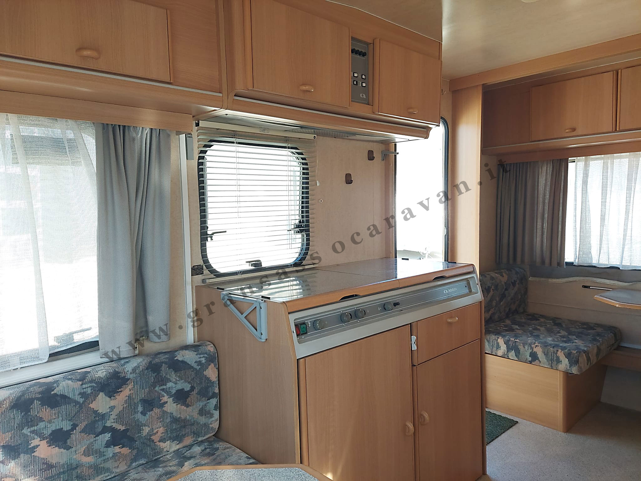 ADRIA OPTIMA 350 - Gran Sasso Caravan