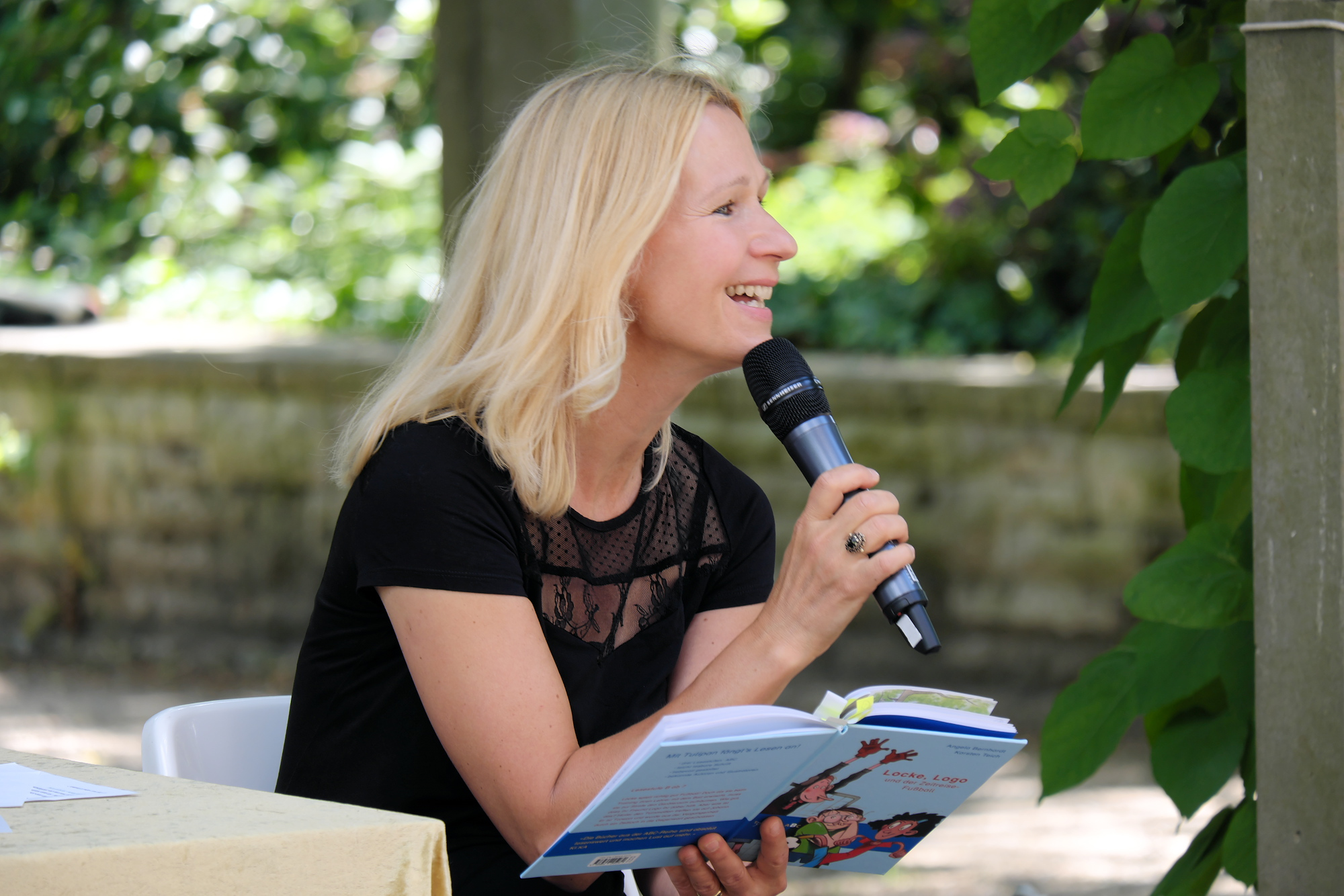 Home - Angela Bernhardt - Autorin