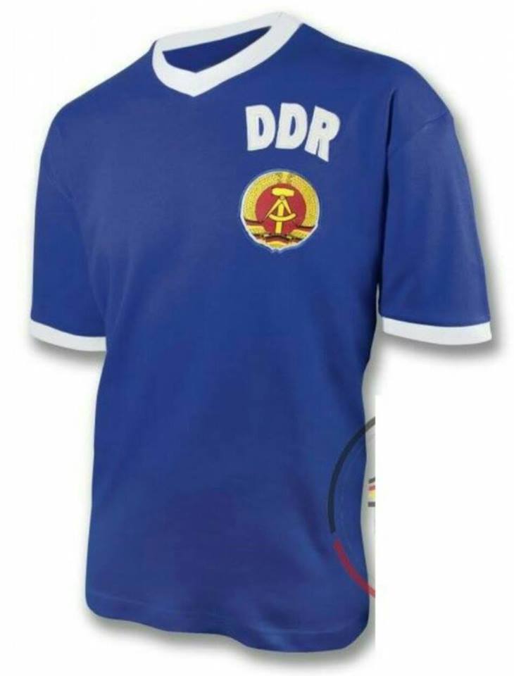 Deutschland / DDR Retro Shirts - supporterswears Webseite!