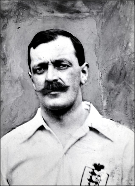 Bob Crompton's Instagram, Twitter & Facebook on IDCrawl