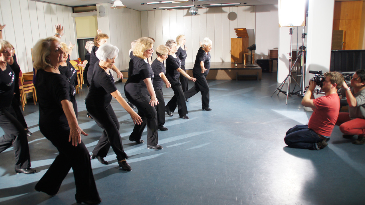 Geschichten - The Tap-Dance-Oldies, Steptanz für Senioren