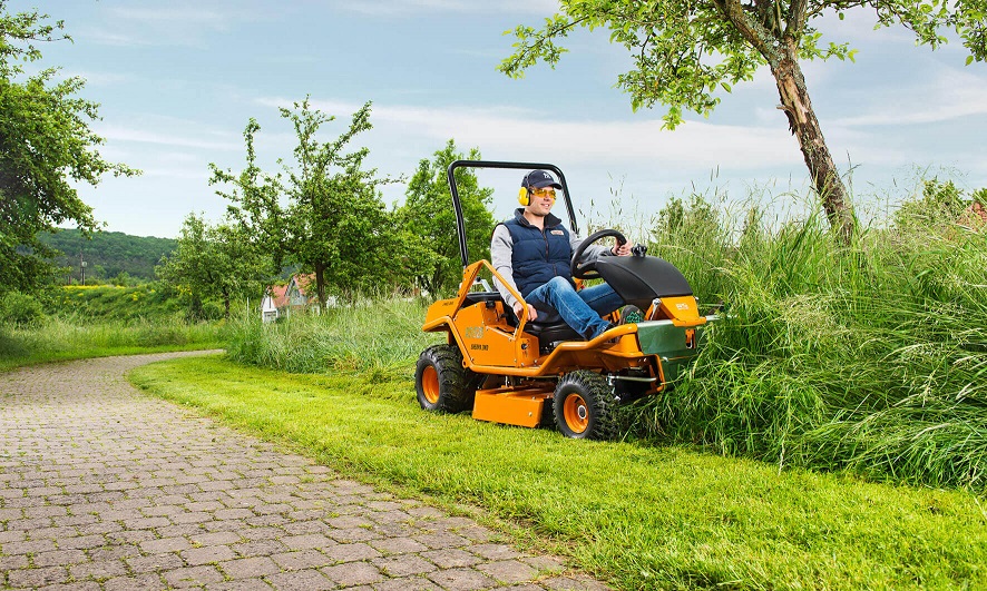 Hochgrasmäher Canycom - HEMPRICH MOTORGERÄTE GMBH