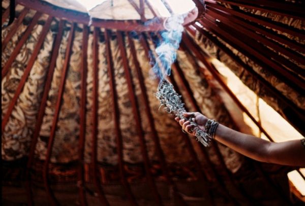 METHODOLOGY AND RITUALS - curanderismo