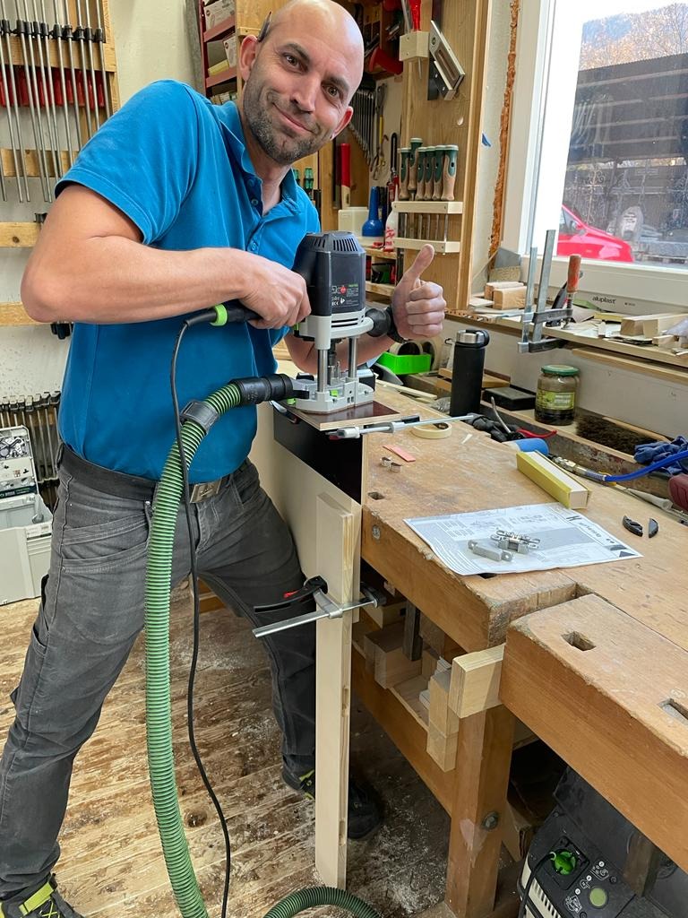 Über uns - Sewi Tischlerei | Tischler im Tiroler Unterland