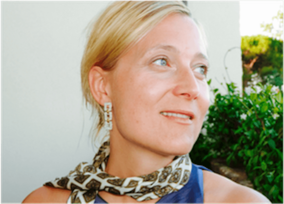 Qui suis-je ? - Véronique M. Oury