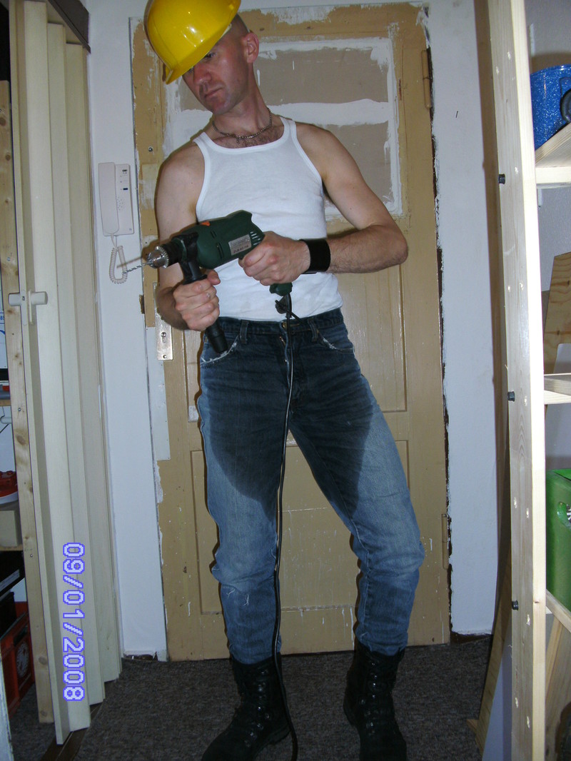 BRIAN CONSTRUCTION WORKER -IV- - brian-rexs jimdo page!