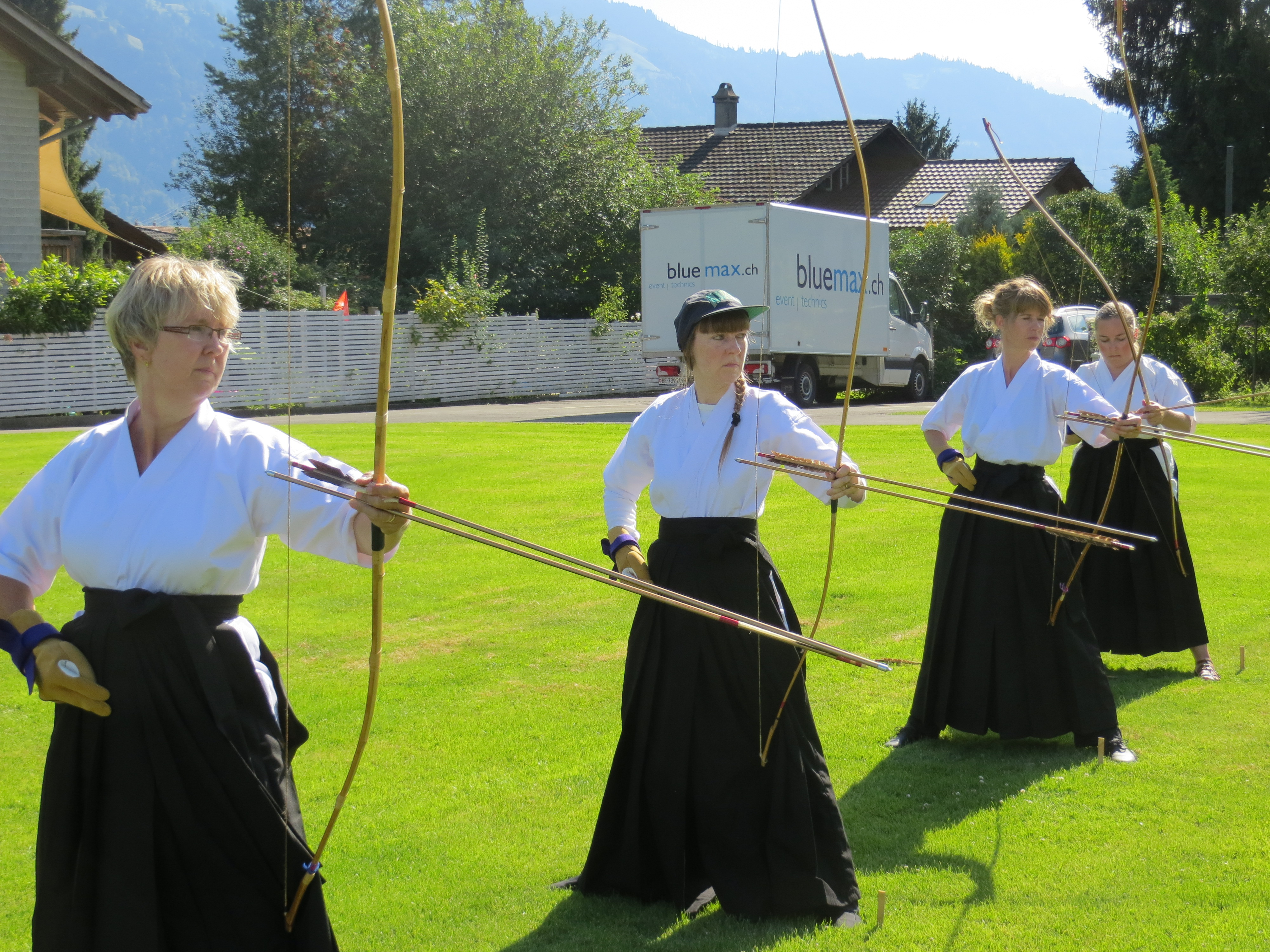 Training - kyudo-interlakens Webseite!