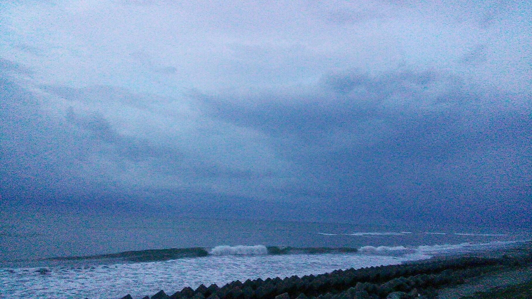 15 SWELL DAY - 愛知県豊明市initysurf