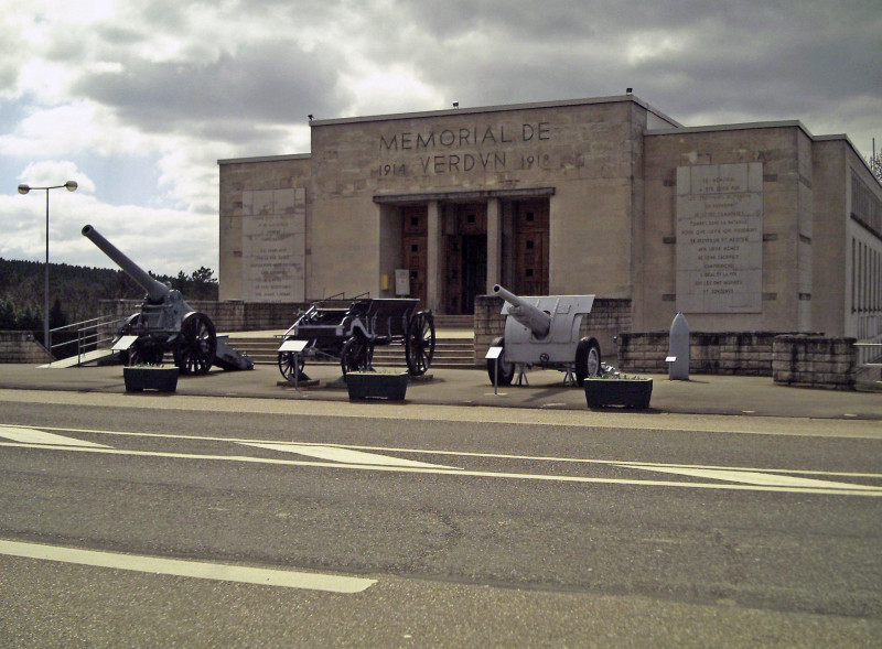 Museum - MEMORIAL - www.verdunbilder.de - Verdun - fotos vom ...