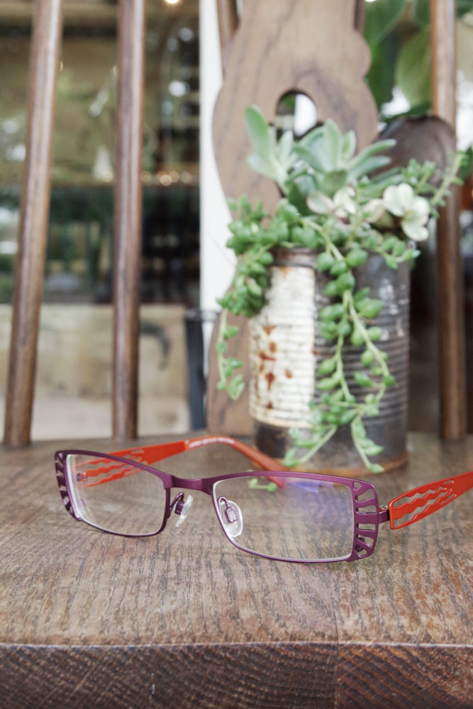 lafont ラフォン_パリのエスプリを感じるメガネ - メガネサロンW lafont ラフォン_パリのエスプリを感じるメガネ - メガネサロンW