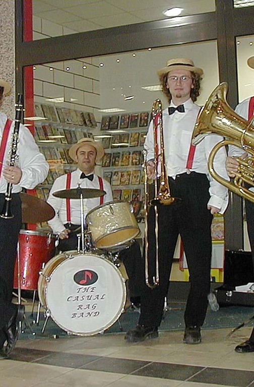 La Band - Roaring Emily Jazz Band