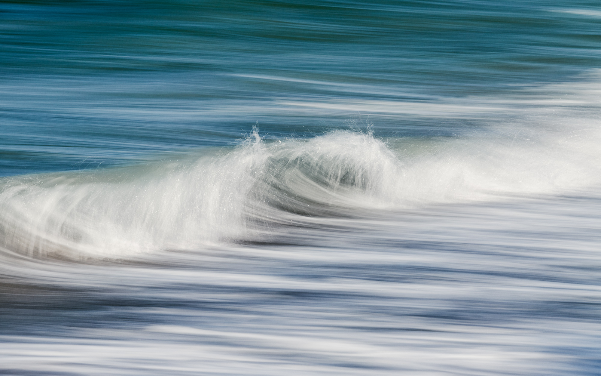 abstract sea waves - holger nimtz photography - moderne fotokunst