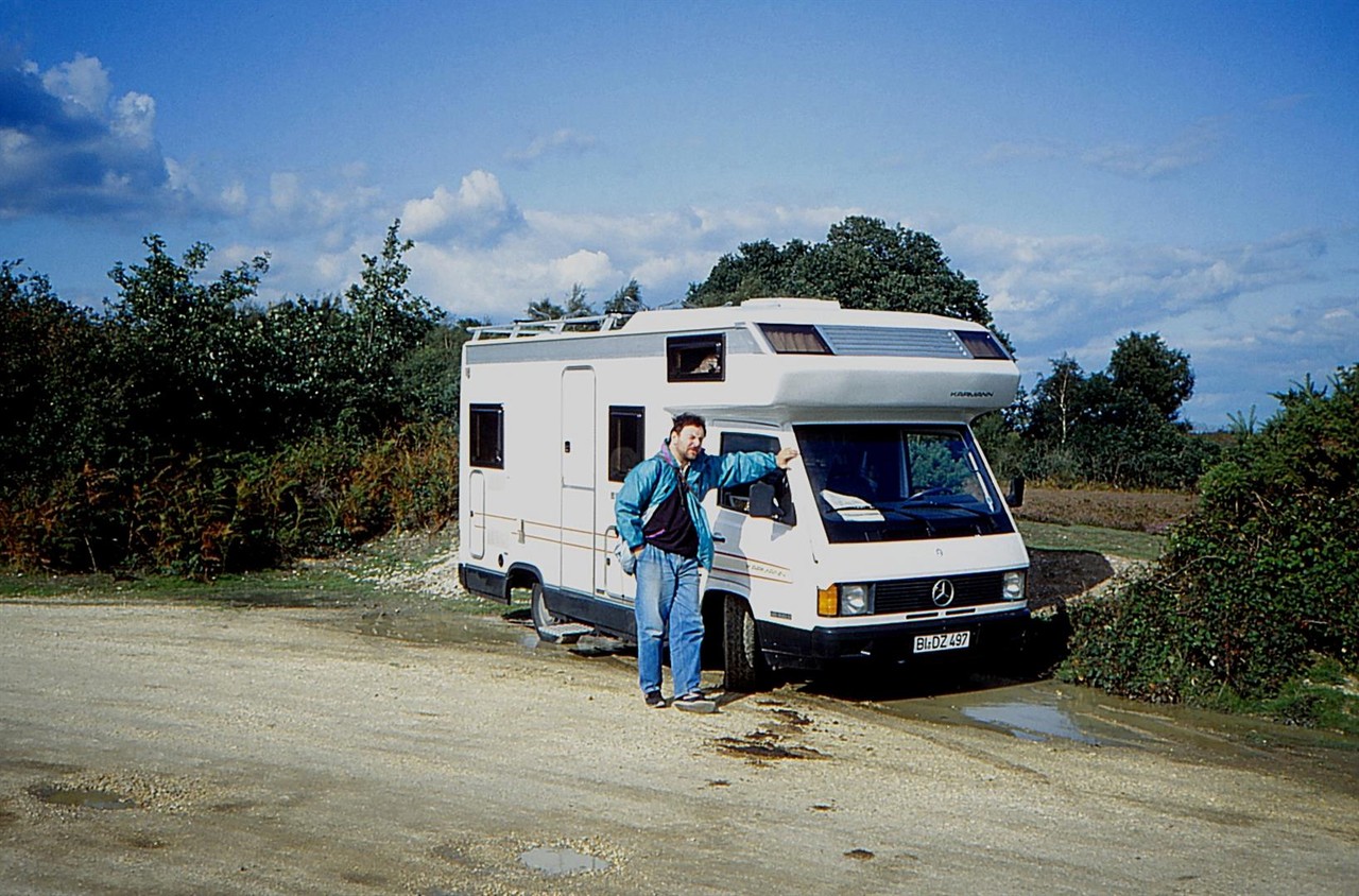 Karman-Wohnmobil auf Basis MB 100 - Kirchen- und Gesellschaftsreform ...