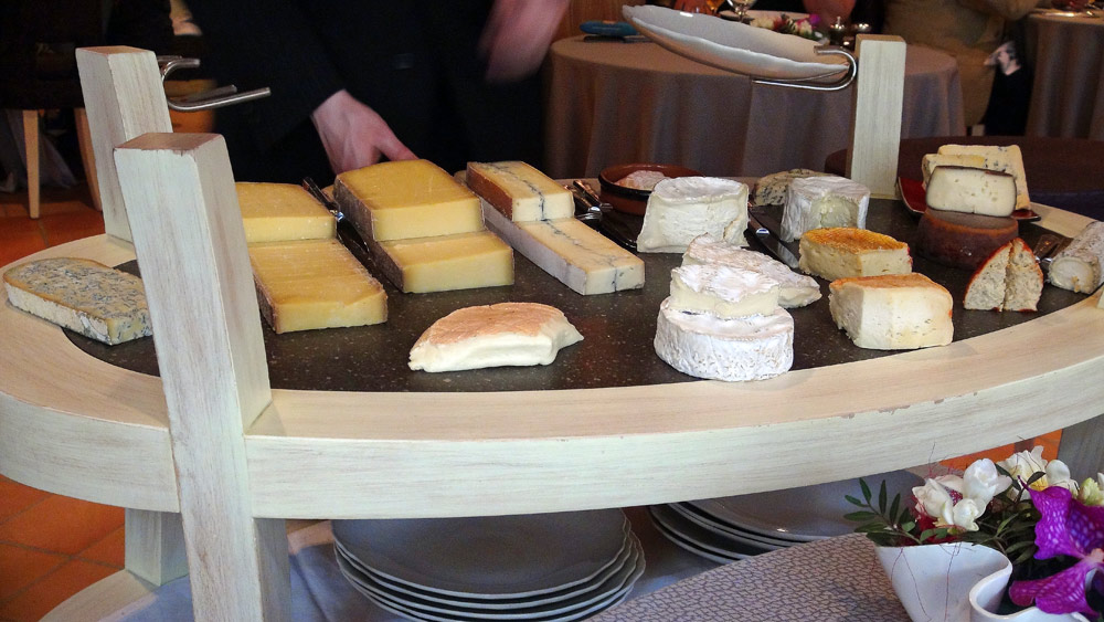 Le Mont d'Or ou Vacherin du Haut-Doubs - Balades gourmandes de Pascale ...