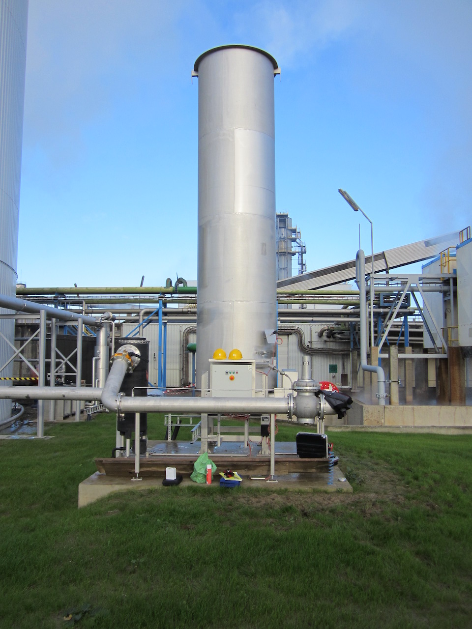 Flares - Covered lagoon digester - German technology