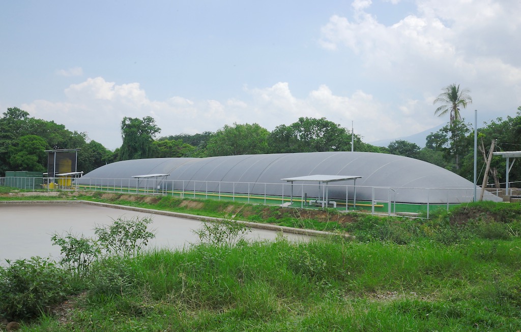 Animal manure - Covered lagoon digester - German technology
