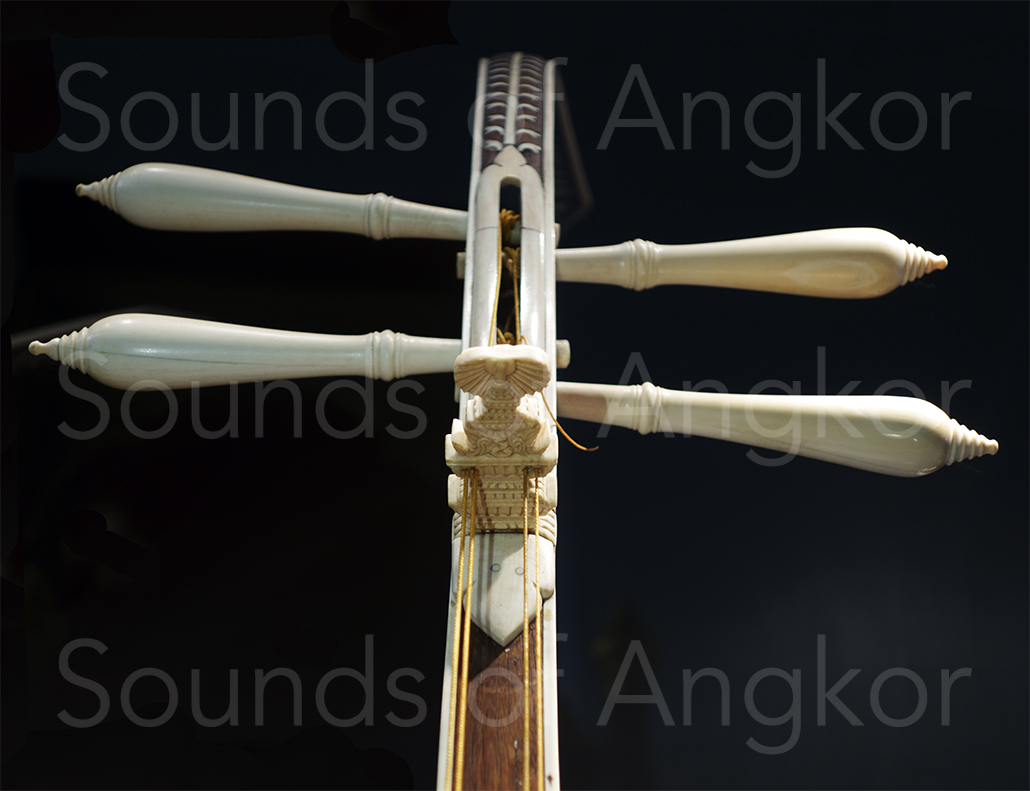 Two chapei of King Sisowath Monivong - Site de chapei