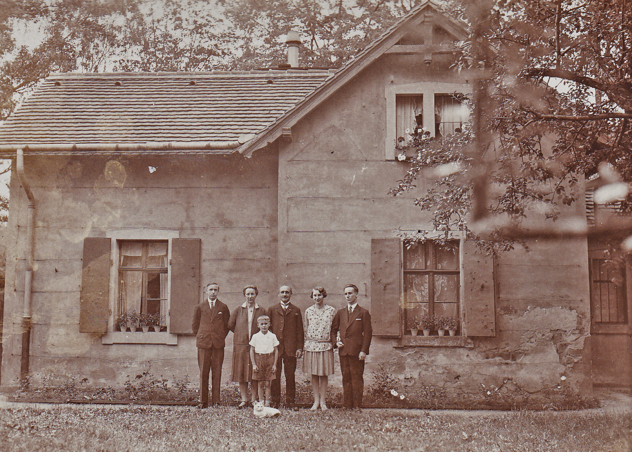 Gärtnerhaus um 1920 - Das Rackwitz ist jetzt auch dein Lieblingssofteis ...