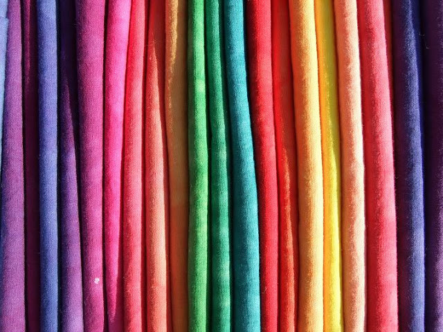 Stof, stof en nog eens stof... deel 3 - De Naaitafel