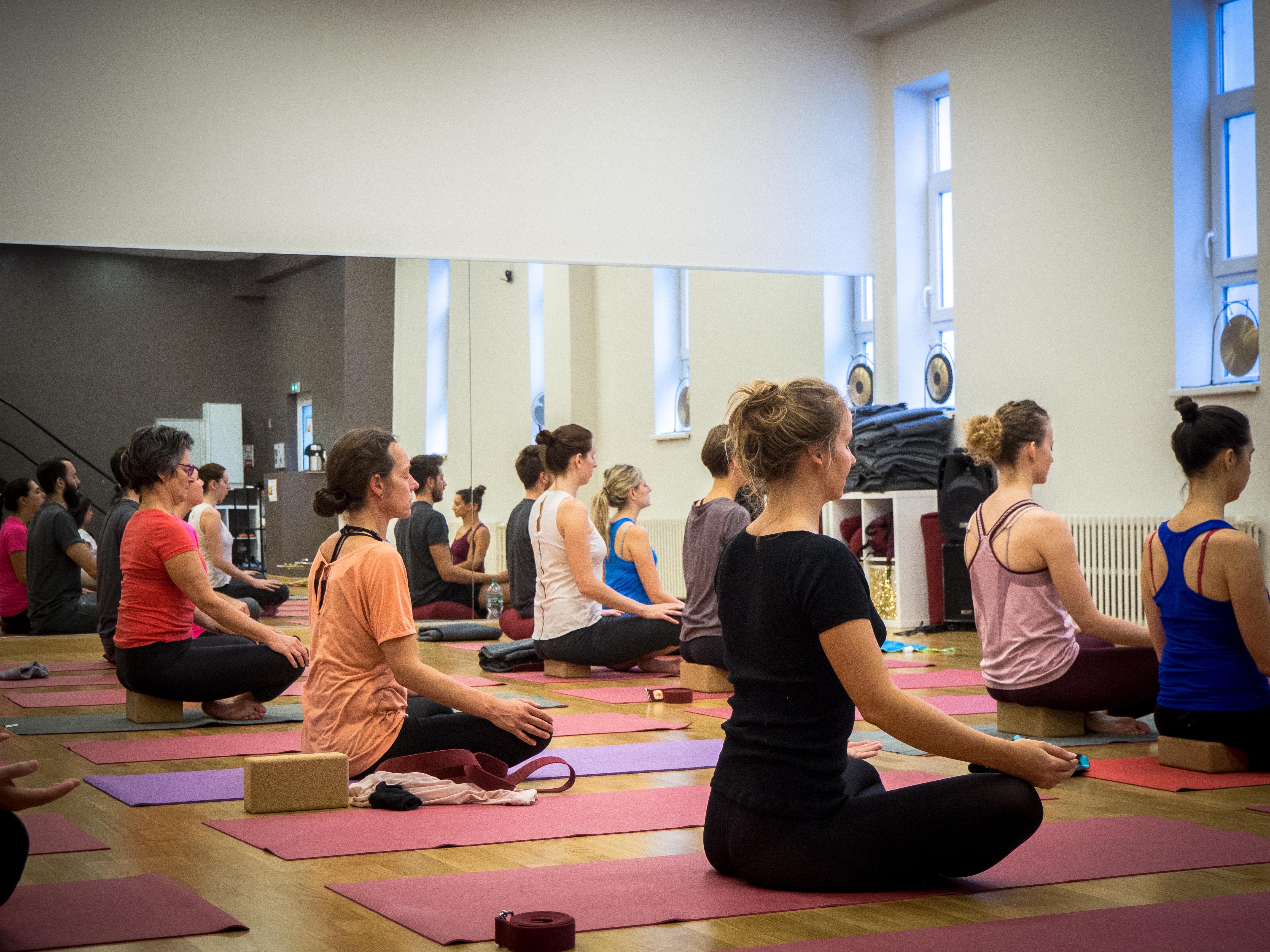 Horaires - Cours de Yoga à Strasbourg, Esplanade