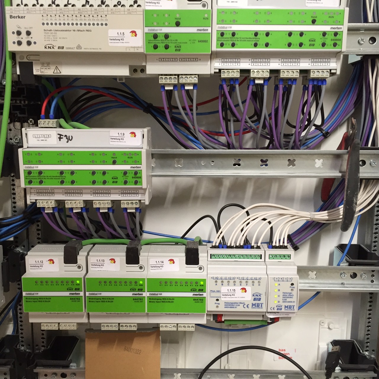 Wir bieten Ihnen - Elektrotechnik Brandstädter GmbH