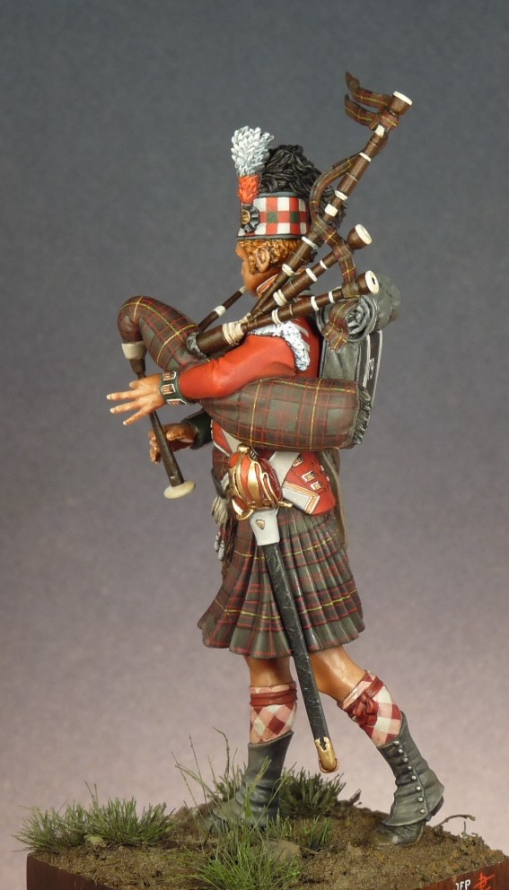 Bag piper 79th Cameron highlanders - peinture de figurines - le site de jfp