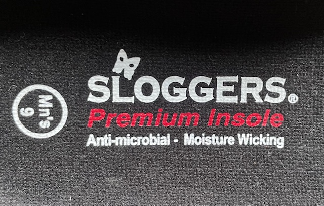 この『形＝CLOG型』は、”ハマる”と抜けられないですね〜、なんせ”楽ちん”ですから！！...”SLOGGERS PREMIUM GARDEN ...