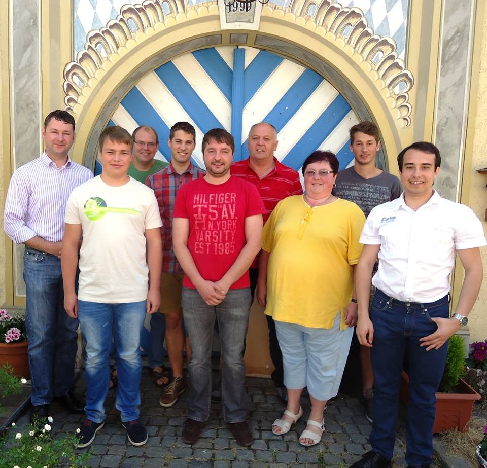 Rückblick auf ein aktives Jahr des JU OV Stallwang - Kreisverband der ...