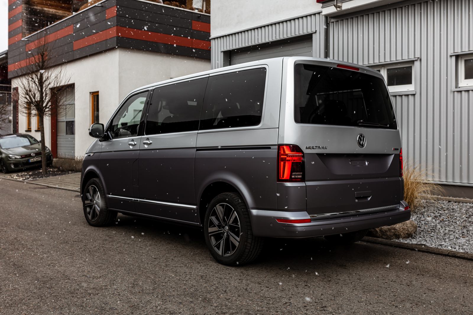 VW T6 - SPACE SILVER - PREMIUM WRAPPING