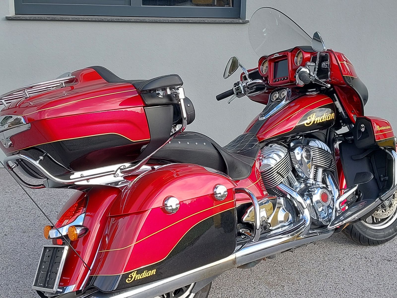 z4_3 RM ELITE - Godfather Custombikes - Motorcycle Repair & Sale