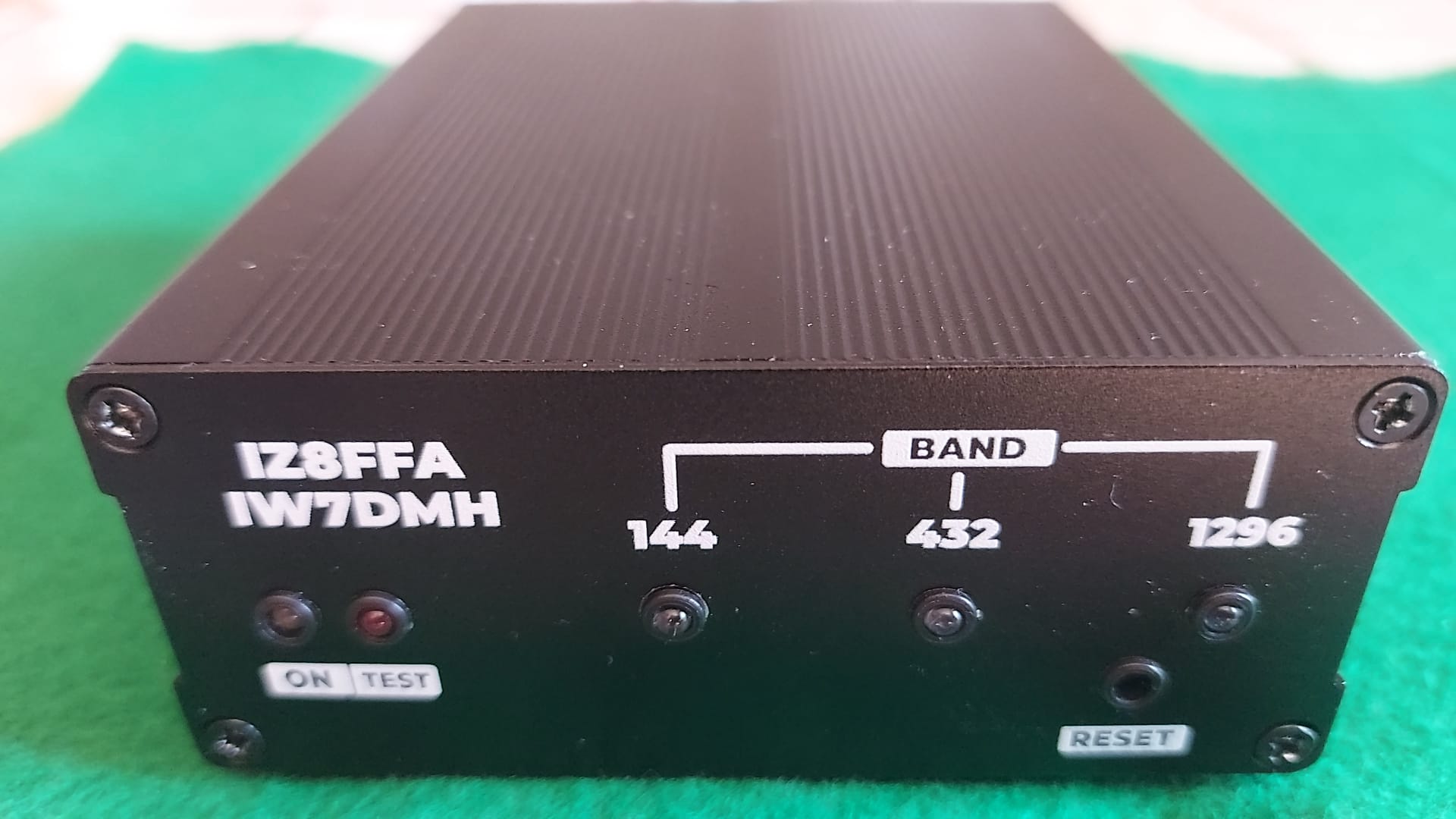 Sequencer per Icom IC-9700 - IW7DMH - Ham Radio Station