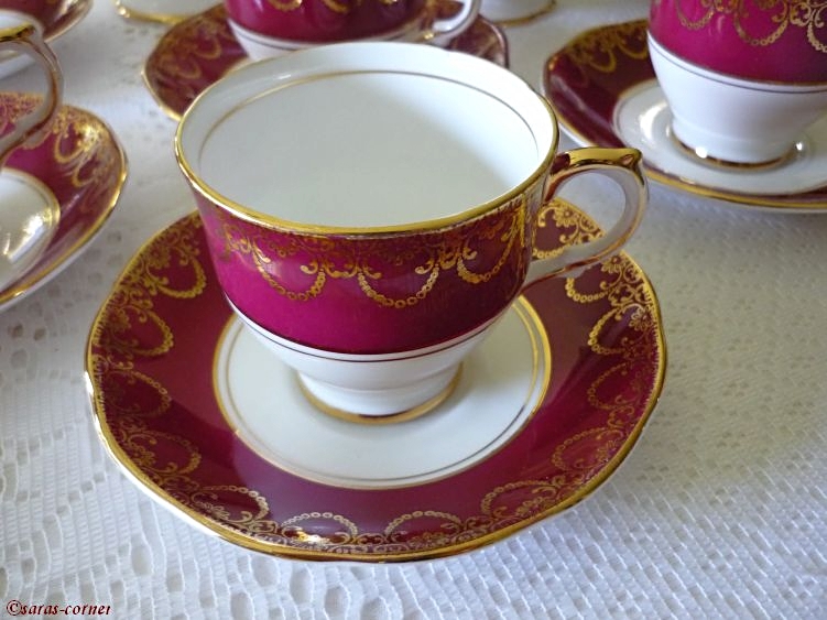 Porzellan Kaffeeservice - Saras Corner