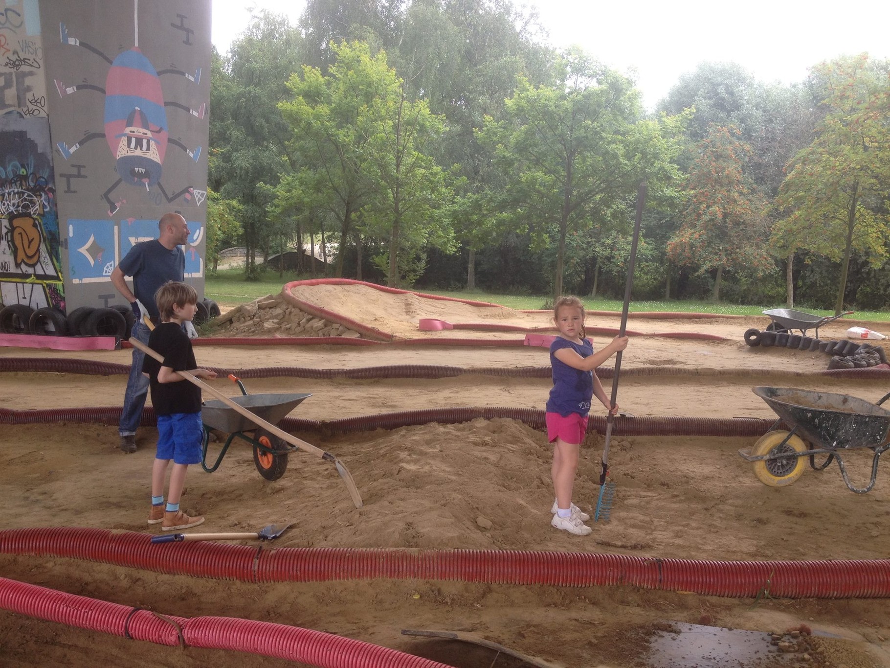 travaux d agrandissement du 6/7/14 - Undering circuit pour voitures ...