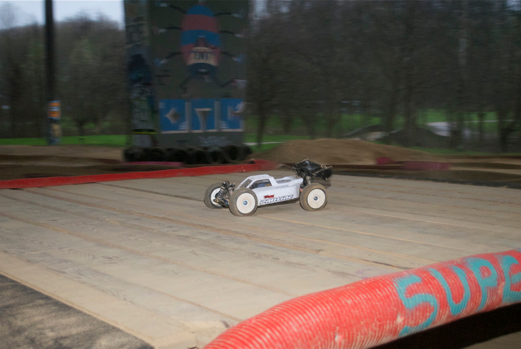 Quelques images pour vous faire découvrir le Undering à ses tout débuts ...