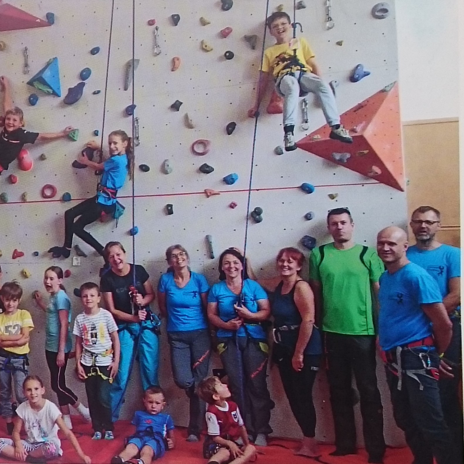 Den Vorstand bilden: - Union Fischlham - Sektion Sportklettern