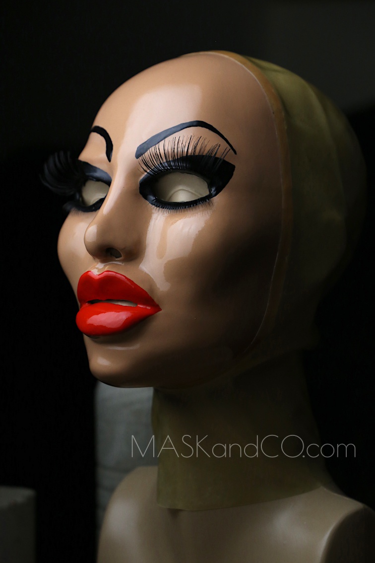 Female Mask - Bea Miersch