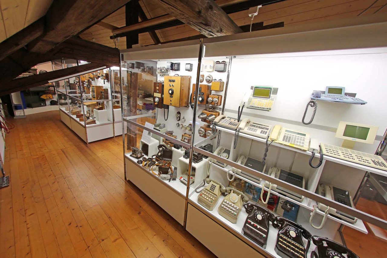 Die Sammlung: Noch mehr Exponate - Telefon Museum Telephonica
