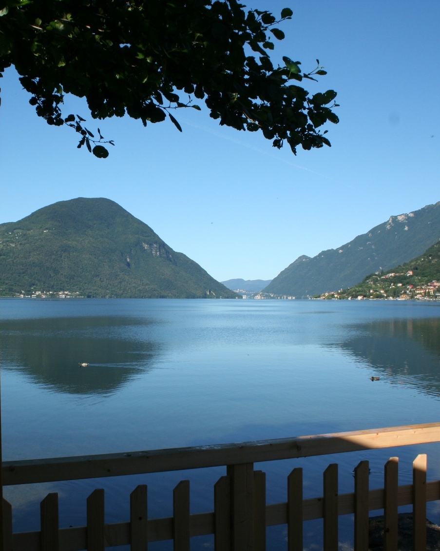 Vakantie chalet direct aan Meer van Lugano italië - De website van ...