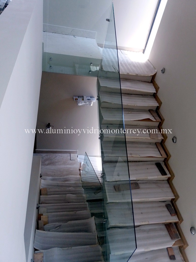 Barandales y Pasamanos - Página web de aluminioyvidriomonterrey